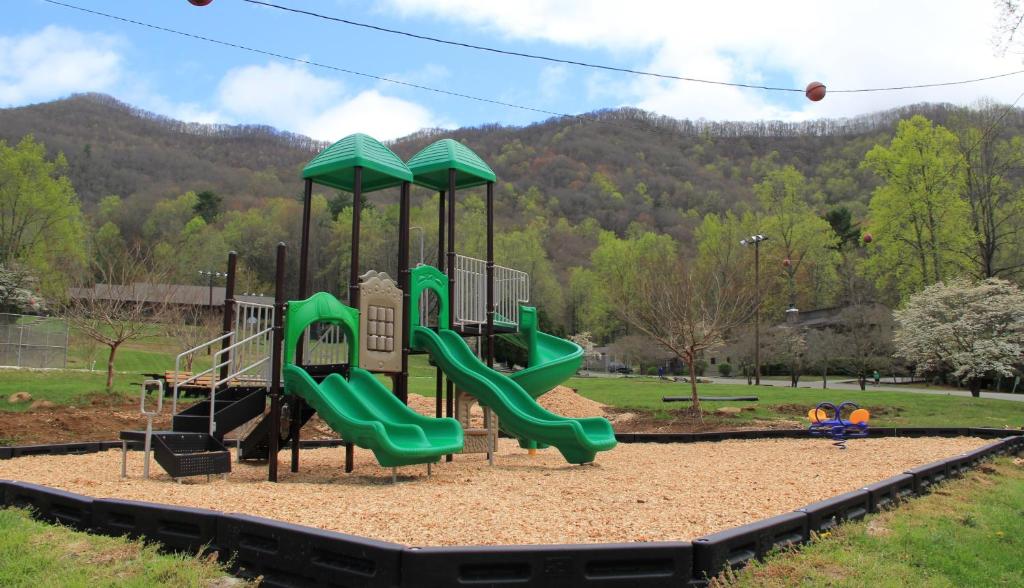 Fontana Village Resort & Marina, Fontana Village (updated prices 2025)