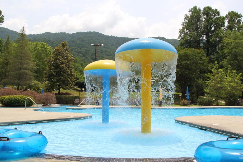 Fontana Village Resort & Marina, Fontana Village (updated prices 2025)