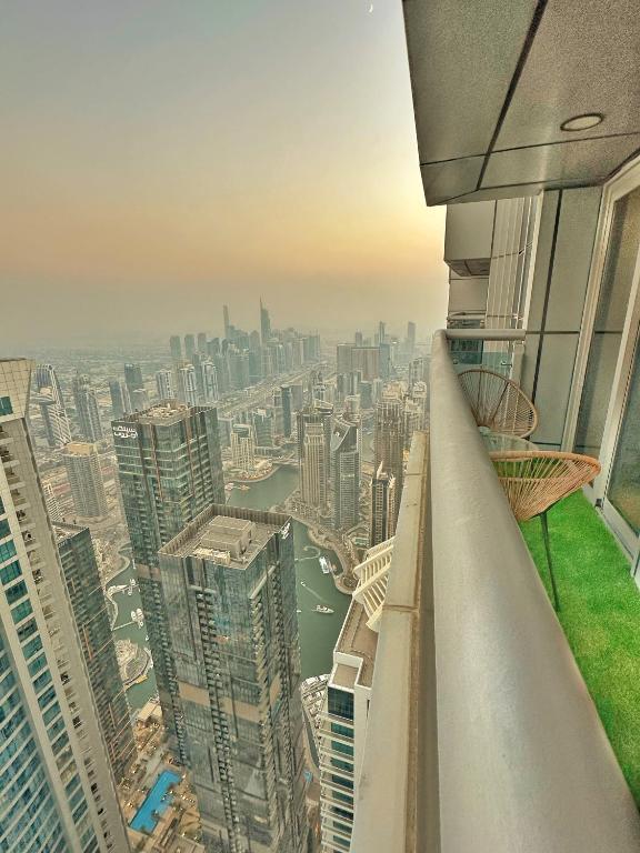 Your Stay Above Clouds, Dubai – Updated 2023 Prices