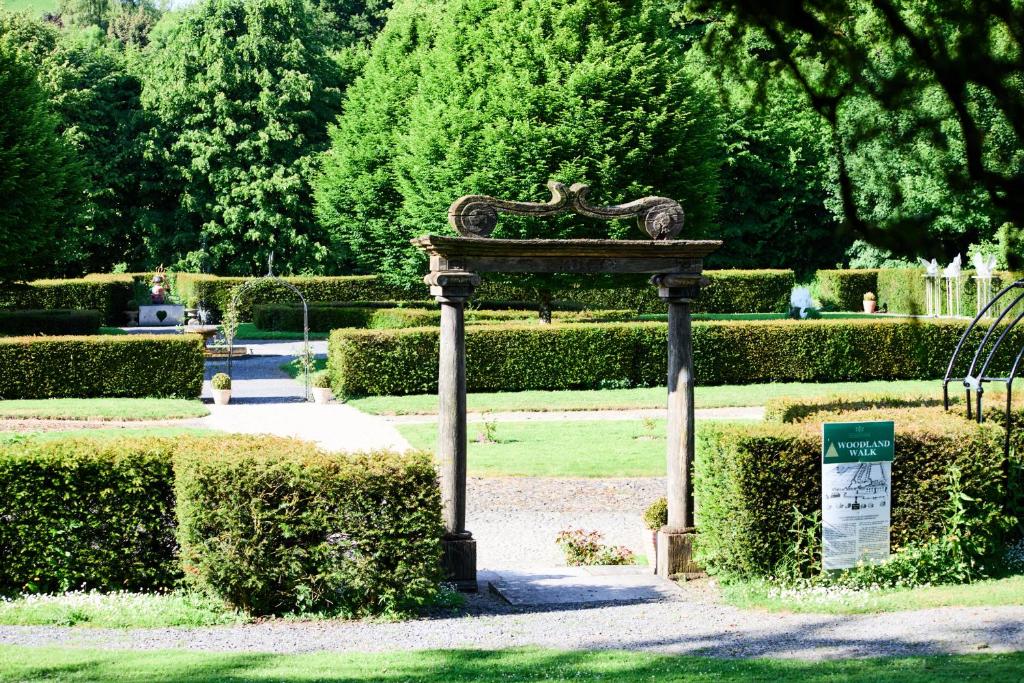 Loughcrew House, Oldcastle (updated prices 2025)