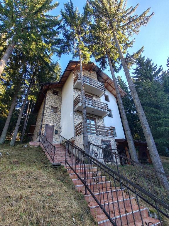 Apartments Planinski raj, Travnik (updated prices 2026)