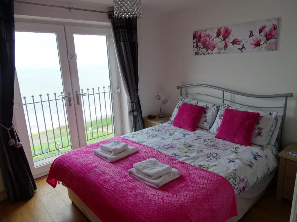Seaview Heights Whitby, Whitby (updated prices 2026)