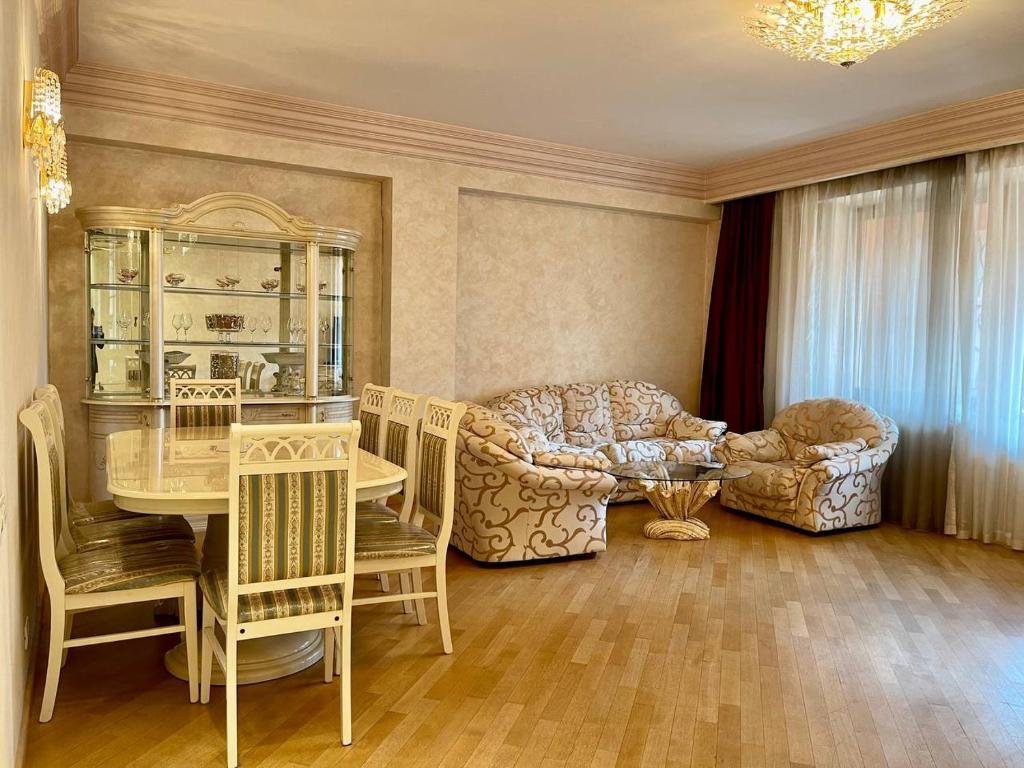 Daily Rental Apartment 37, Ereván (precios actualizados 2025)