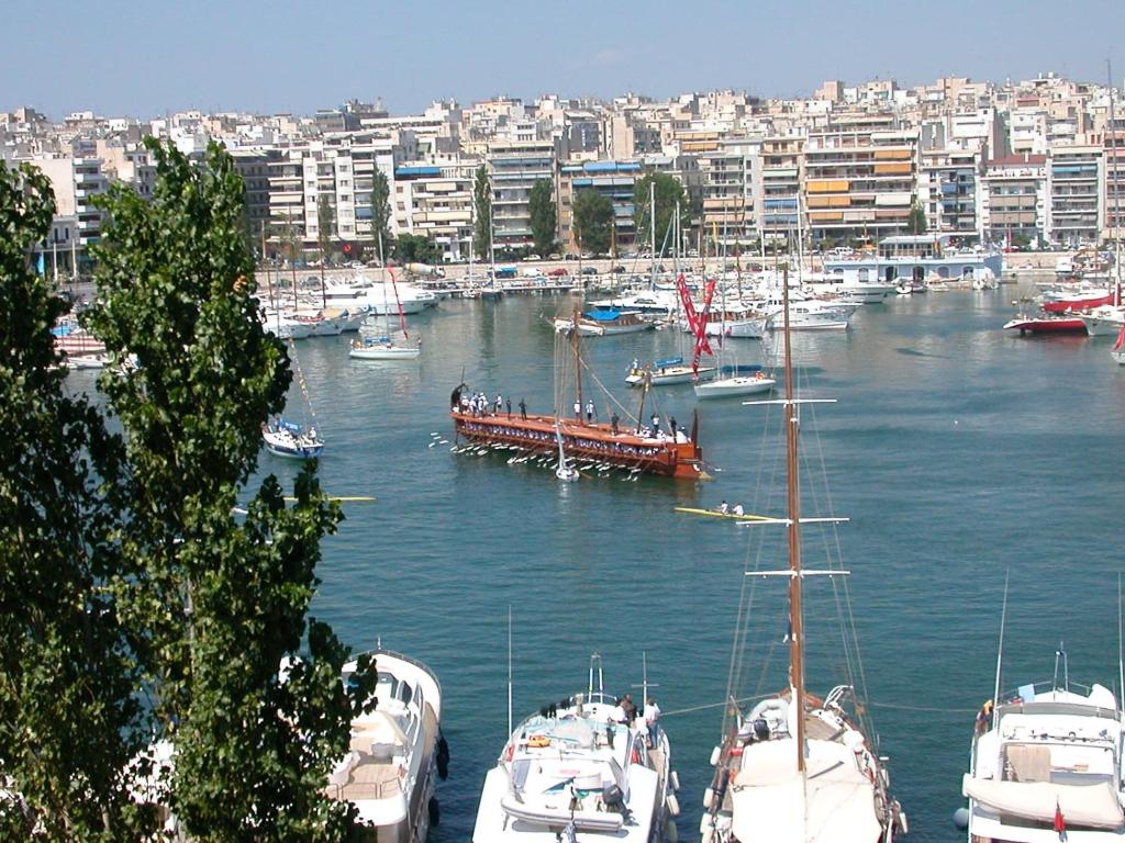 Mia's Seaside Penthouse - Panoramic View, Piraeus (updated prices 2026)