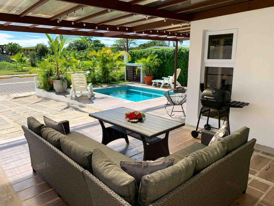 Lapa Living Modern Home / own pool (LL#01), Jacó (updated prices 2025)