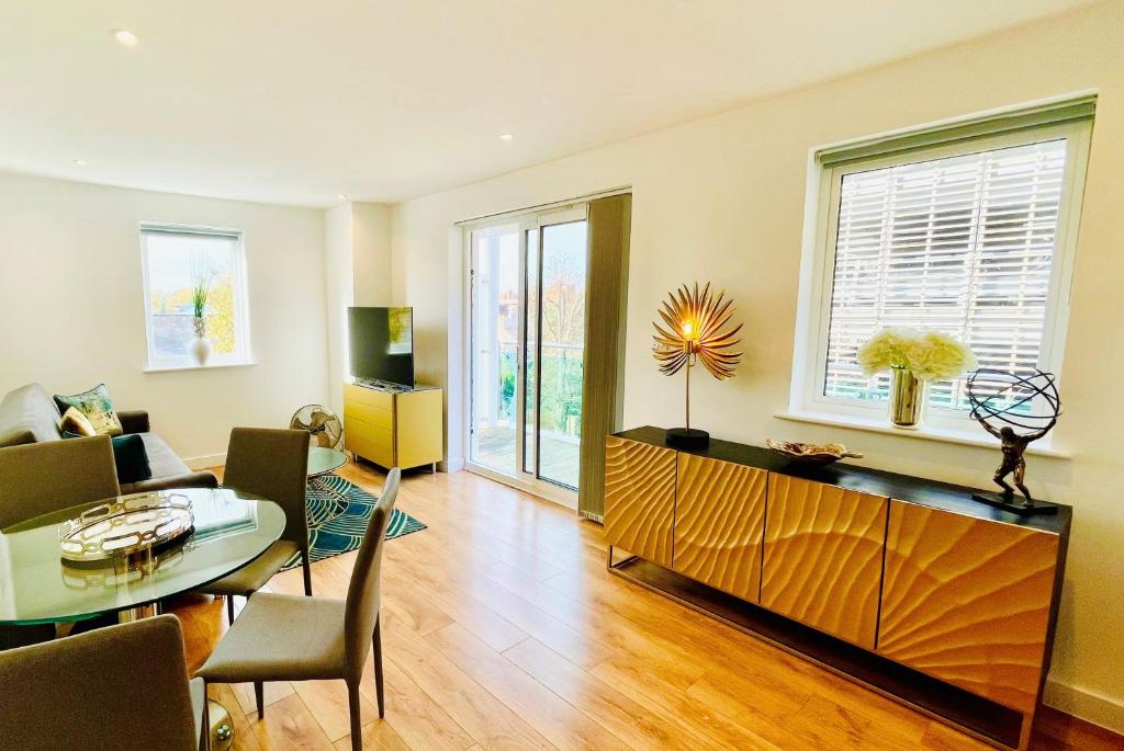 Urban Gem Apartment- Free parking, Enfield (2025 güncel fiyatları)