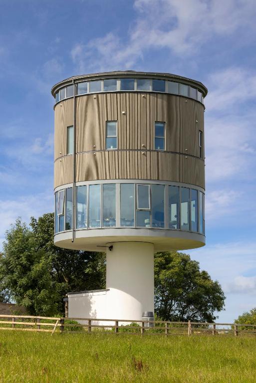 Luxury Converted Water Tower In Yorkshire, Emley – Updated 2023 Prices