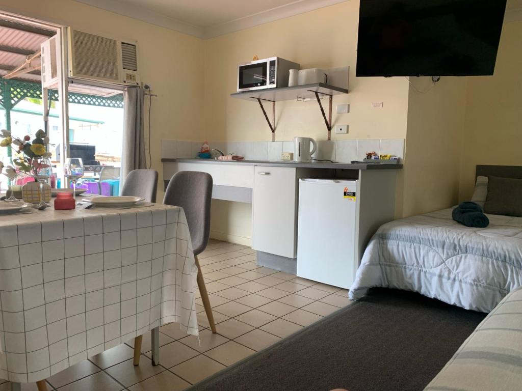 Central Point Motel, Mount Isa (updated prices 2025)