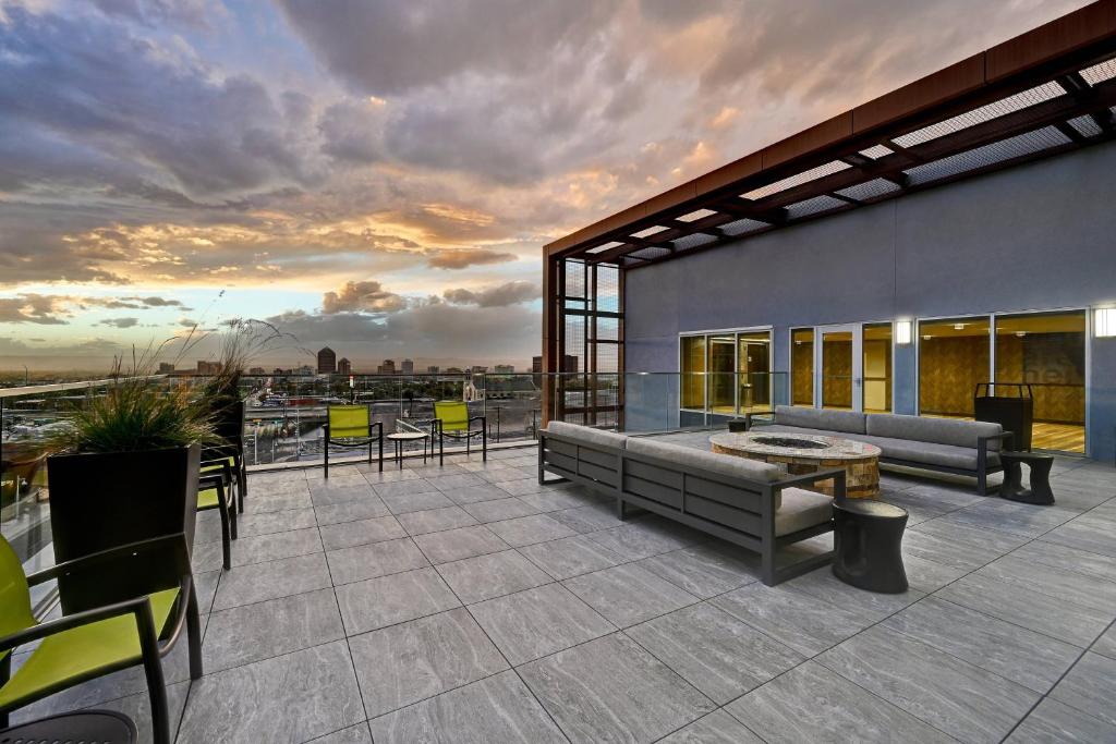 SpringHill Suites by Marriott Albuquerque University Area, Albuquerque ...