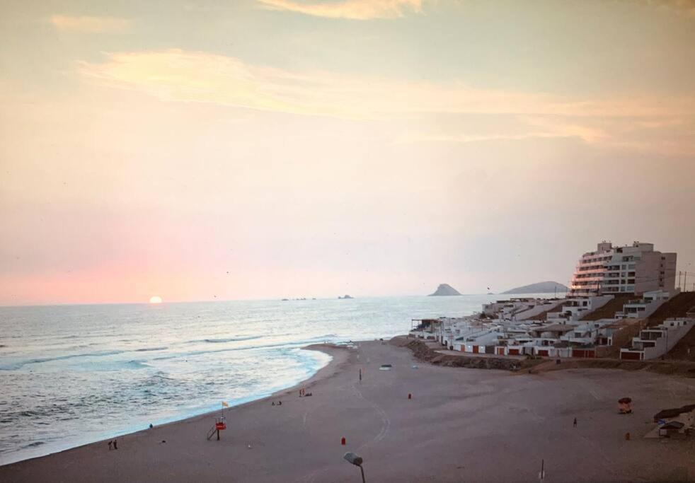 Playa Punta Hermosa, Lima, Perú, Lima (updated prices 2025)
