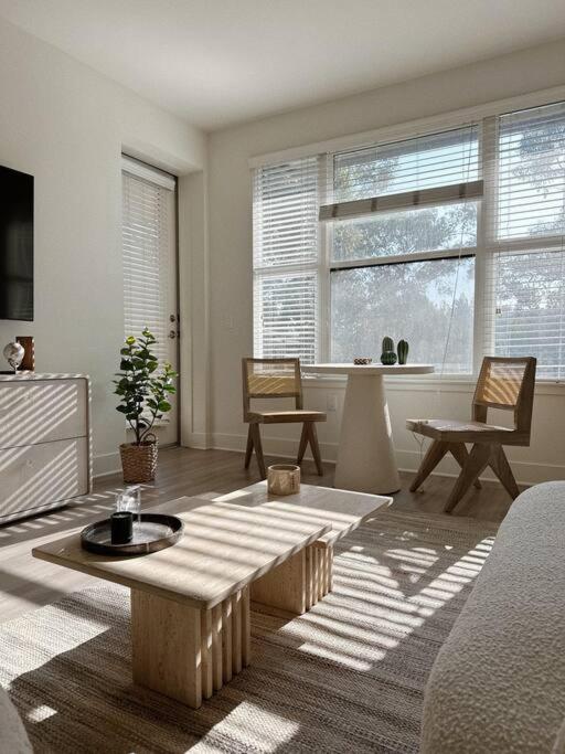 Pasadena Cozy but stylish 2B2B, Pasadena (updated prices 2024)