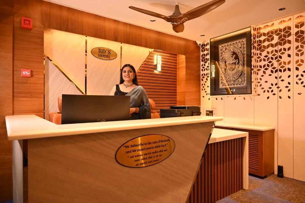 RDS HOTEL, Ahmedabad (updated prices 2025)