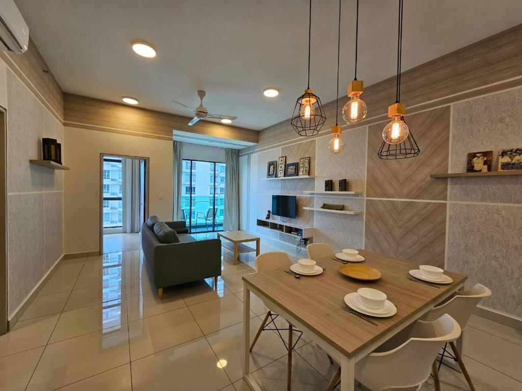 Modern Homestay @ Selayang Residence 280, Kampong Jawa Tengah – Updated ...