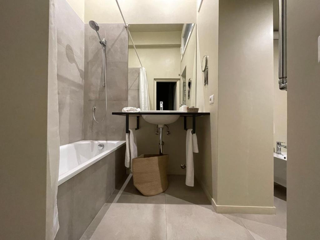 Rome Center, luxury & history in Via Monserrato, Rome (updated prices 2024)