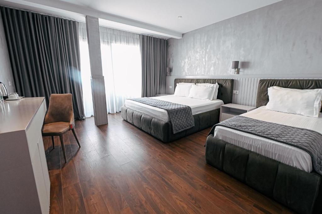 Royal G Max, Golem (updated prices 2025)