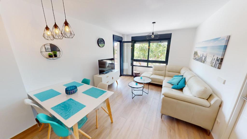 Holidoo Travel "Casa Calida", Los Alcázares (updated prices 2026)