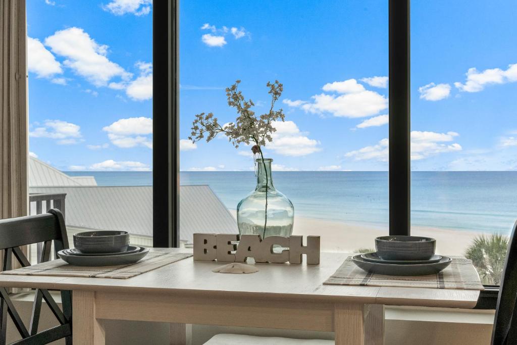 Sunbird Resort! Incredible Beachfront Corner Unit! Free Beach Chairs ...