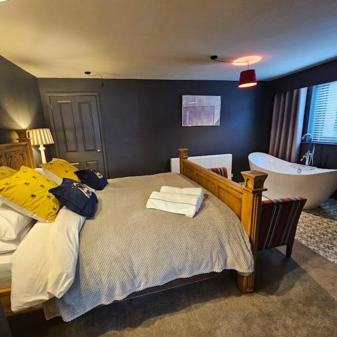 Hullidays》Old Town Luxury Cavern, Hull (precios actualizados 2026)