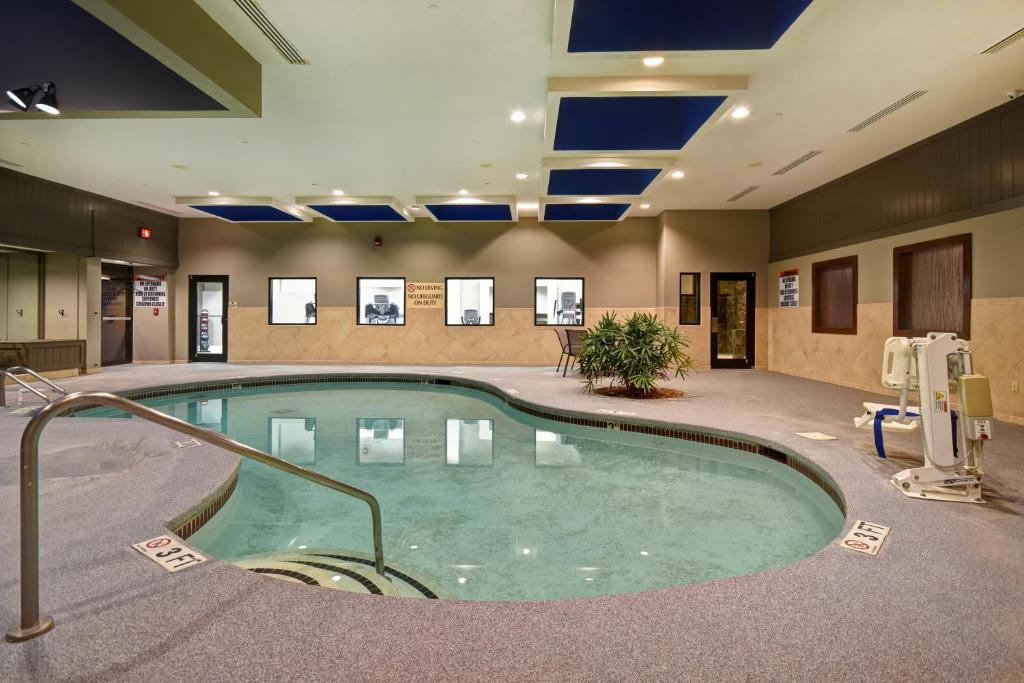 DoubleTree by Hilton Augusta, Augusta (updated prices 2025)