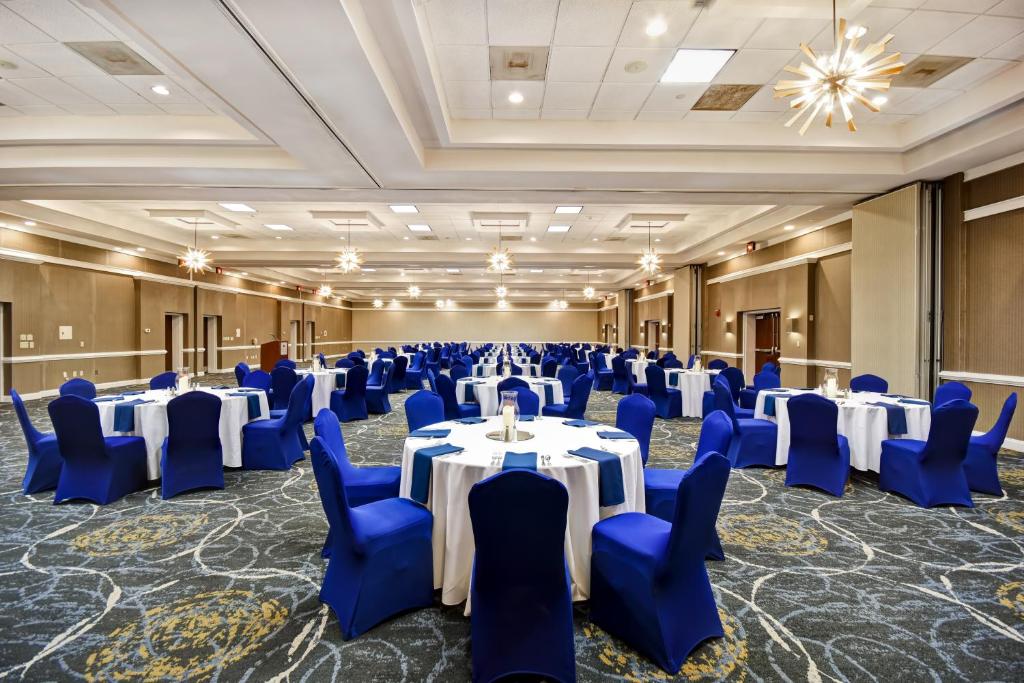 DoubleTree by Hilton Augusta, Augusta (updated prices 2025)