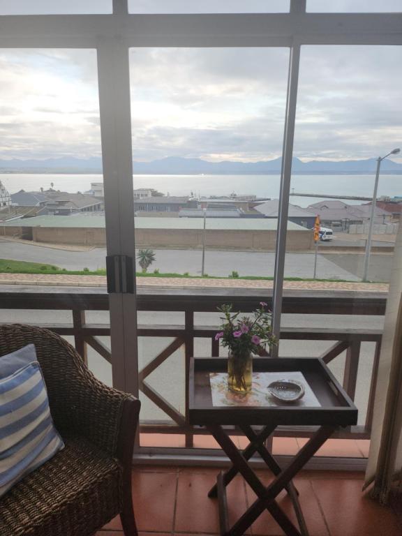 Elizabeth's Place, Mossel Bay (updated prices 2025)
