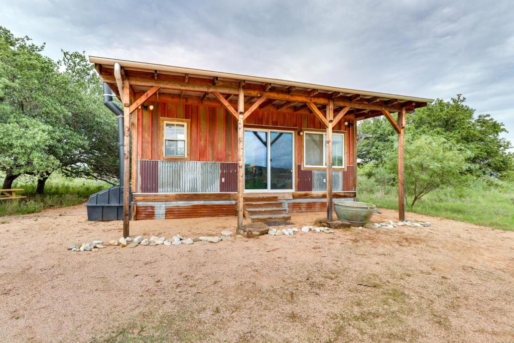 Rustic Eco-Cabin Llano River Getaway on 68 Acres!, Mason (updated ...