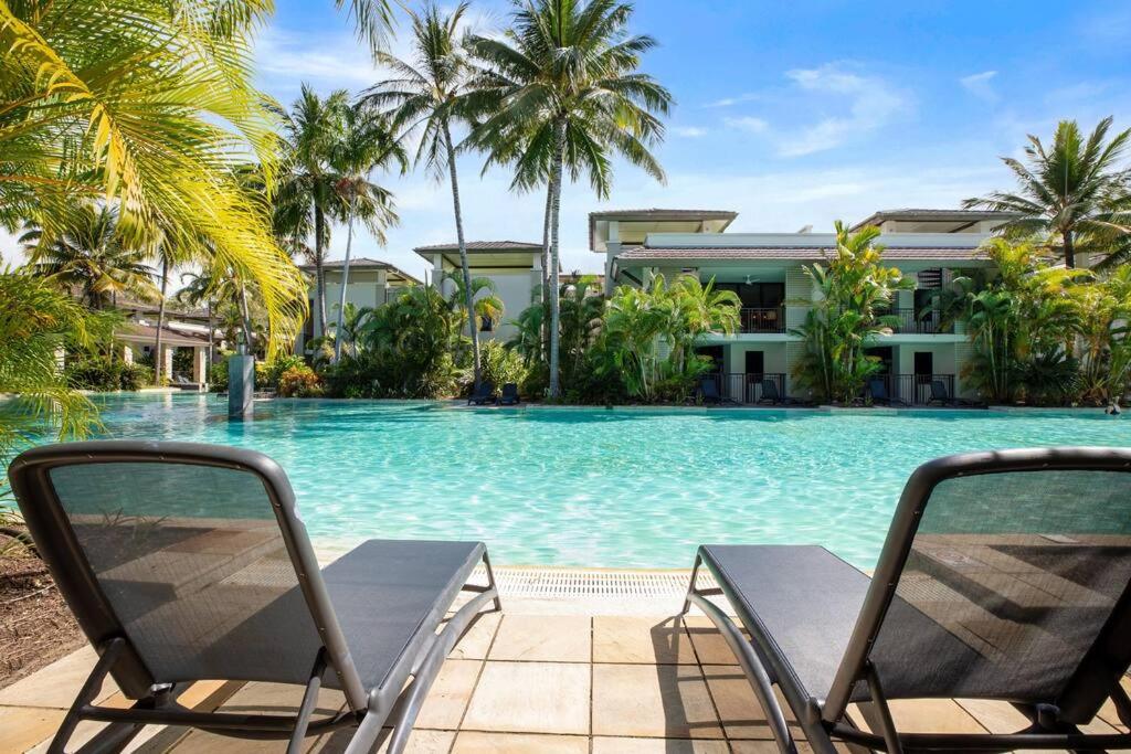 Tropical Bliss - Swim-out Resort Living, Port Douglas (updated prices 2025)