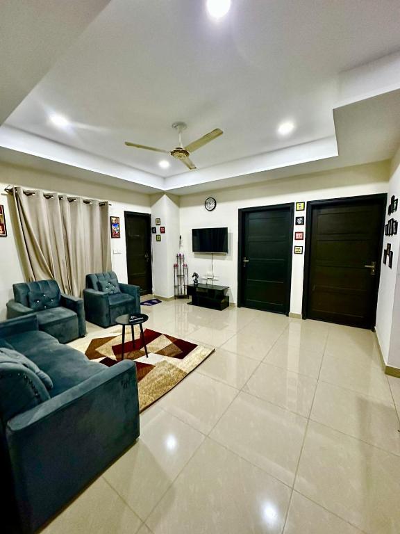 Luxury 2 Bed Apartment, Islamabad (updated prices 2024)