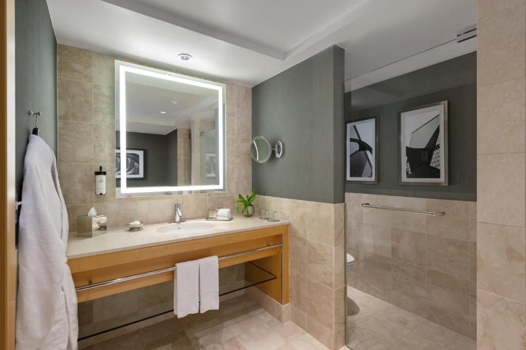 Sofitel Chicago Magnificent Mile, Chicago (updated prices 2025)