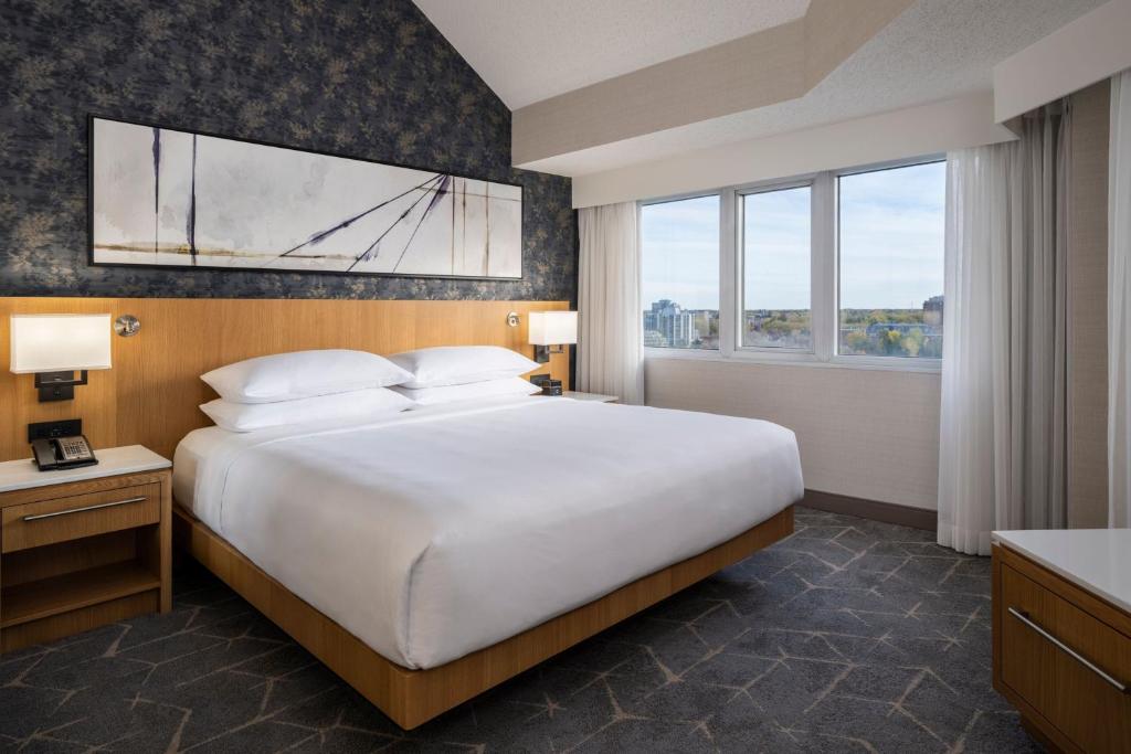 Delta Hotels by Marriott Saskatoon Downtown, Saskatoon (updated prices ...
