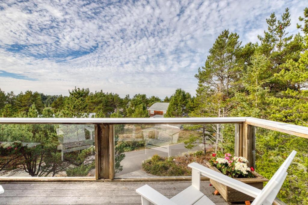 Sunset Crest MCA 50608 - Meredith Lodging, Manzanita (updated prices 2025)