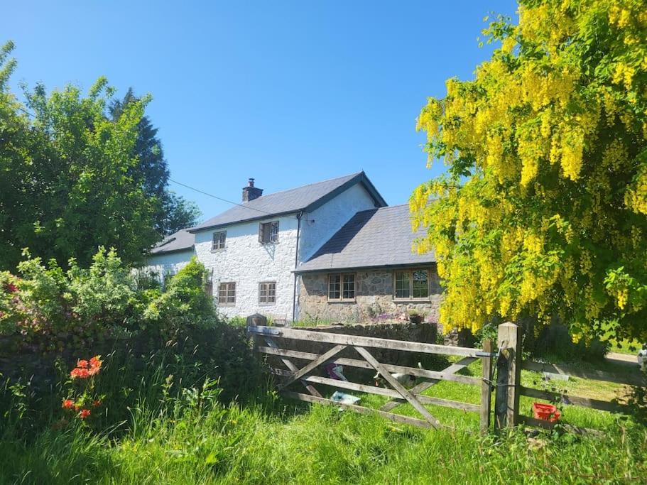 Pen Y Braich Cottage, Llangadfan (updated prices 2025)