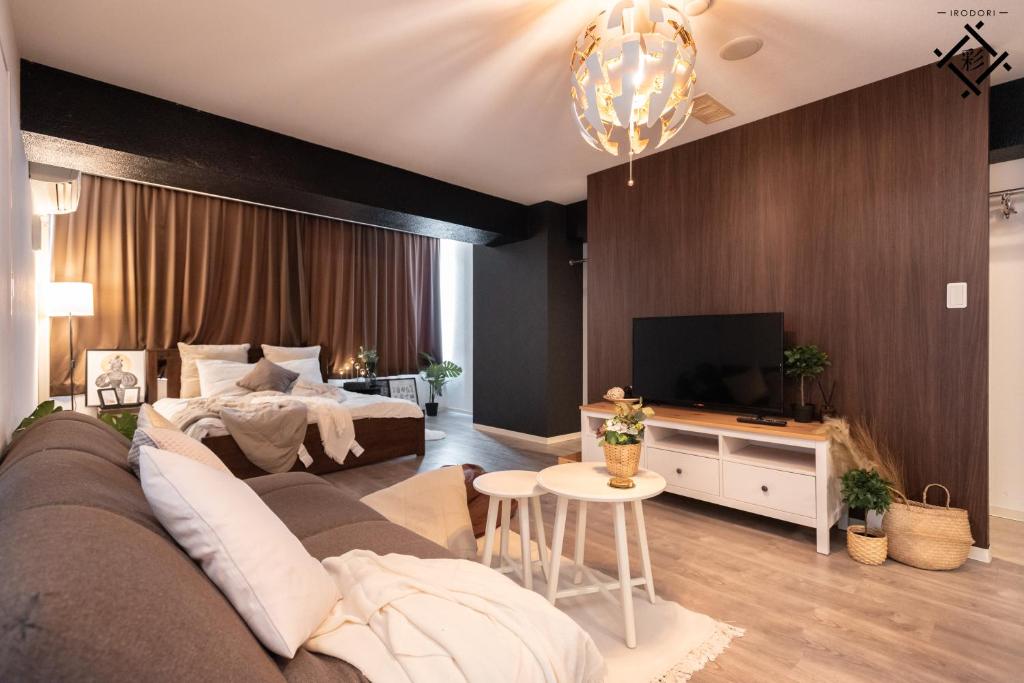 Shinsaibashi Dotonbori, Osaka (updated prices 2025)