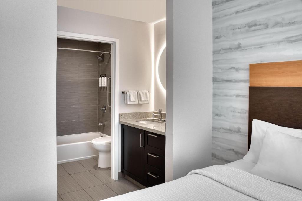 TownePlace Suites by Marriott Belleville, Belleville (updated prices 2025)