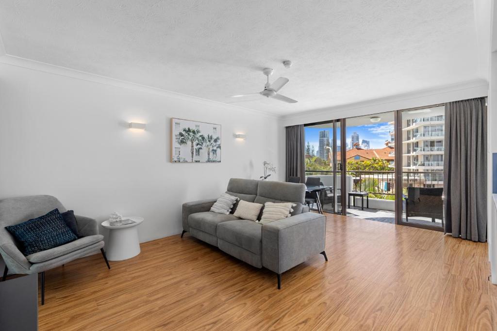 Pacific Resort Broadbeach, Gold Coast (updated prices 2025)
