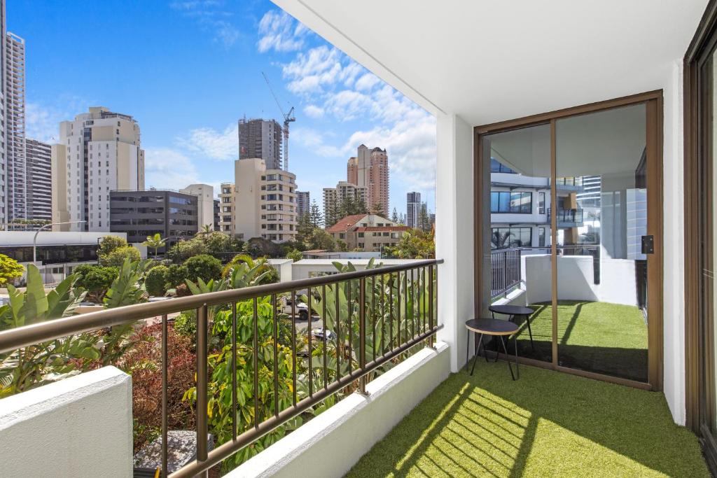 Pacific Resort Broadbeach, Gold Coast (updated prices 2025)