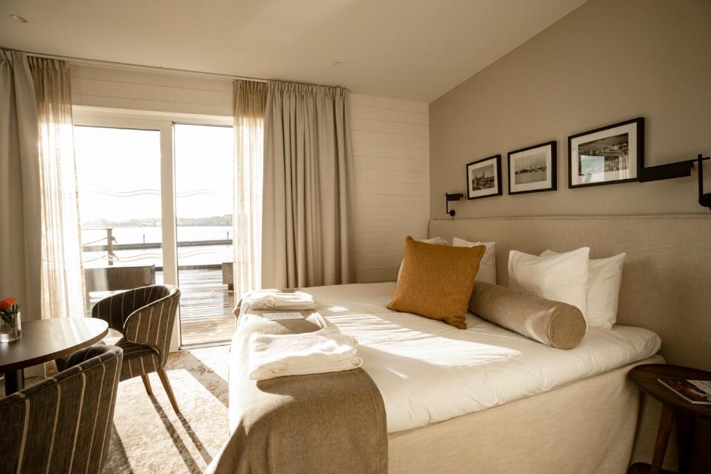 Slottsholmen Hotell och Restaurang, Västervik (updated prices 2025)