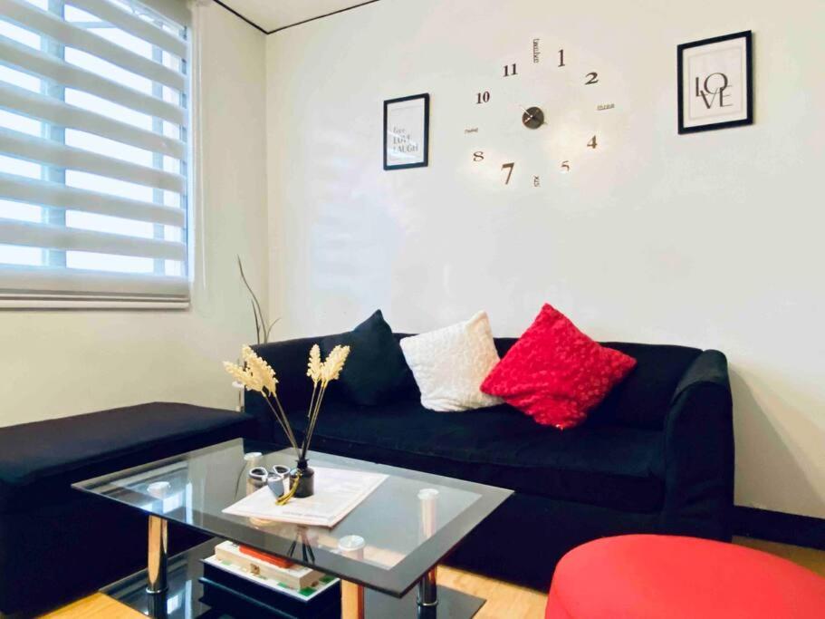 Affordable Staycation with Netflix, Retro Game Videoke, Cainta (updated ...