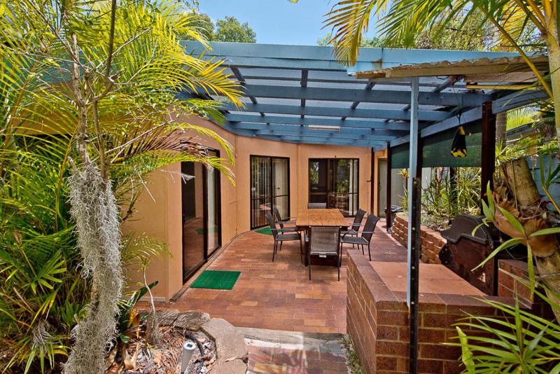 Cowan Palms Unit 1, Cowan Cowan (updated prices 2025)