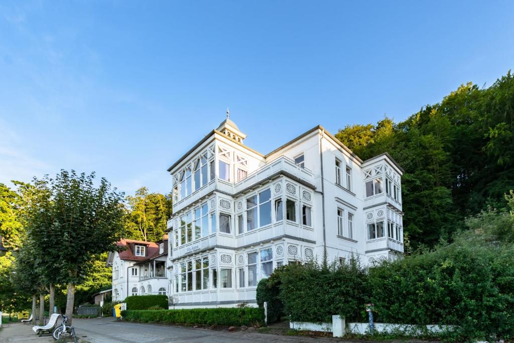 Villa "Agnes", App 07 - nur 20m zum Strand, TOPLAGE!, Binz (updated ...