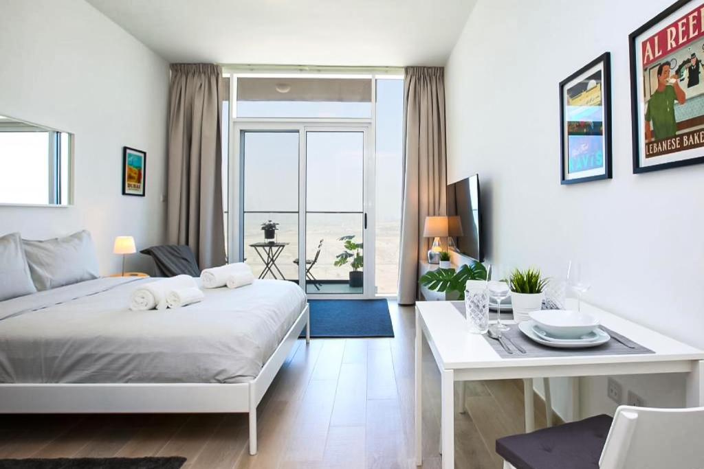 Luxury Studio with free parking in Bloom Tower C,JVC, Dubai – Prezzi aggiornati per il 2023