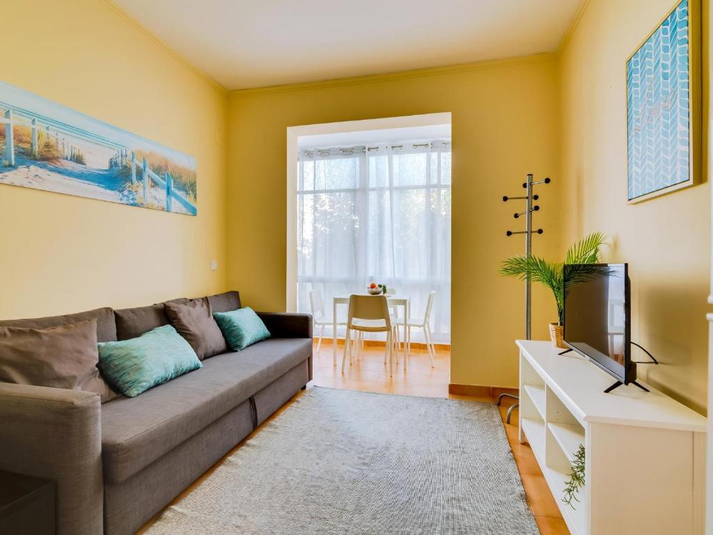 AL - Beachside Hideaway Quarteira, Quarteira (updated prices 2026)