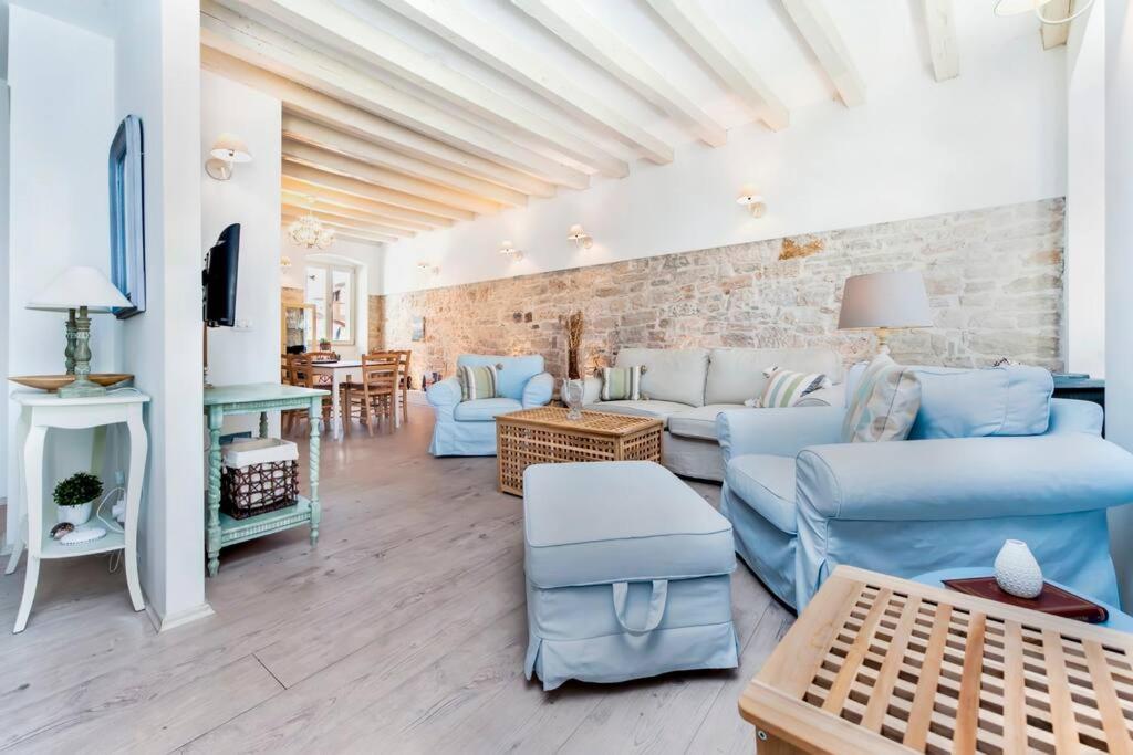 GRISIA Sea view with terrace, Rovinj (updated prices 2026)