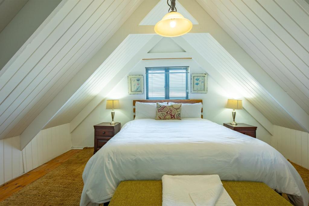 Midlands Lakehouse, Rosetta (updated prices 2025)