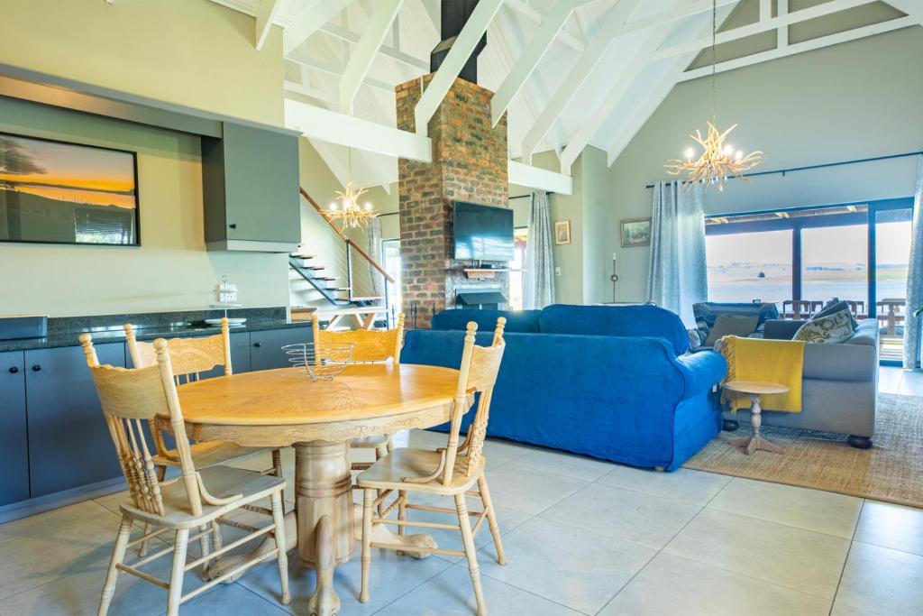 Midlands Lakehouse, Rosetta (updated prices 2025)