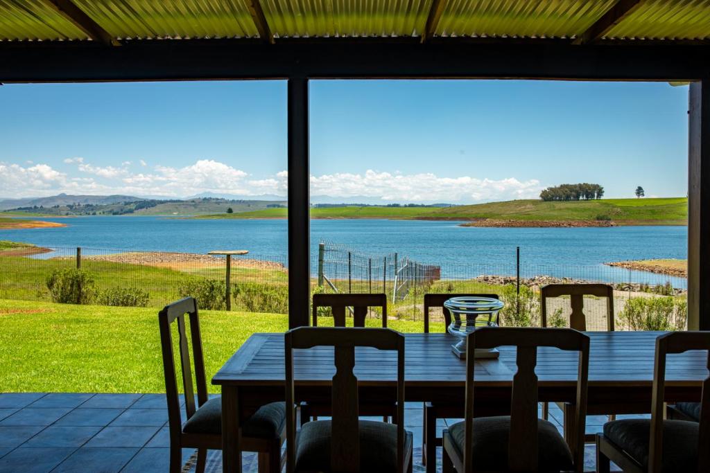 Midlands Lakehouse, Rosetta (updated prices 2025)