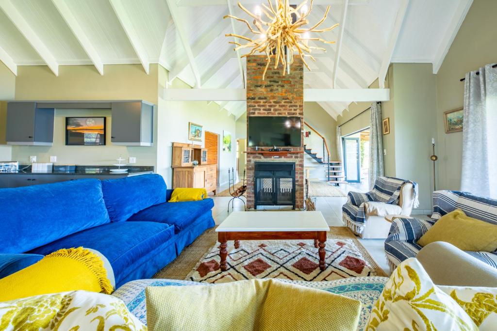 Midlands Lakehouse, Rosetta (updated prices 2025)