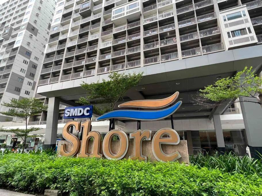 Mall of Asia Pasay Shore Condotel 959 Dynastel Staycation, Manila ...