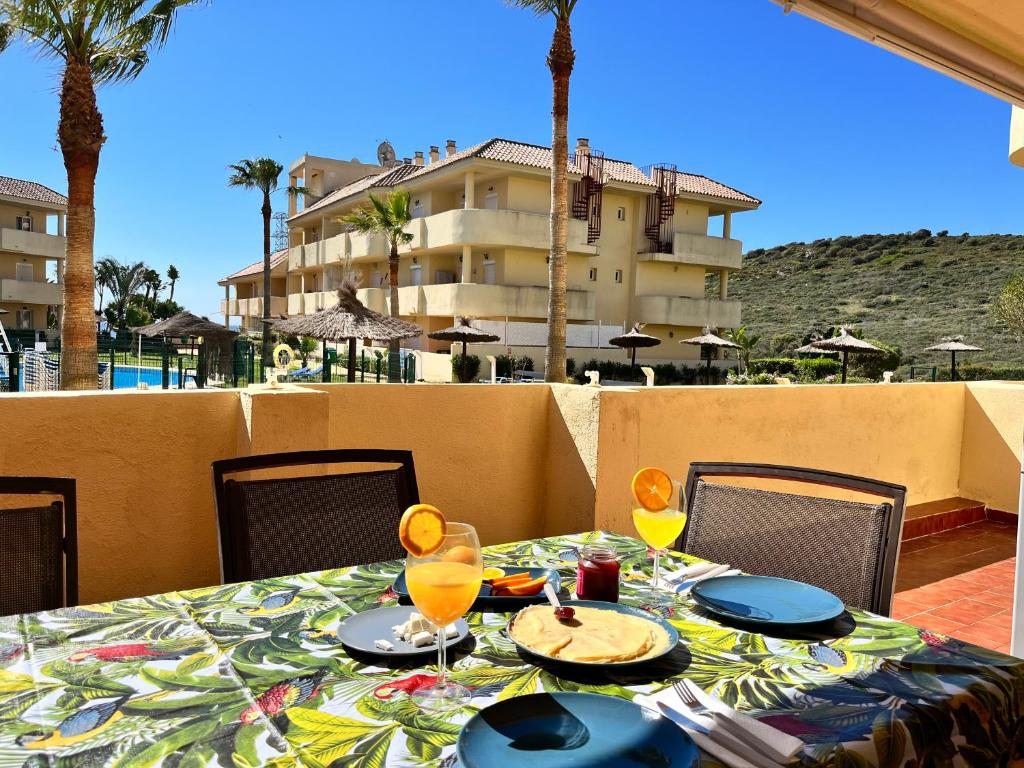 Alborán Hils Manilva Beach, Manilva (updated prices 2025)