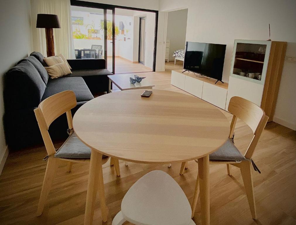 FTV Holidays Homes - Home with You, Villaverde (updated prices 2025)